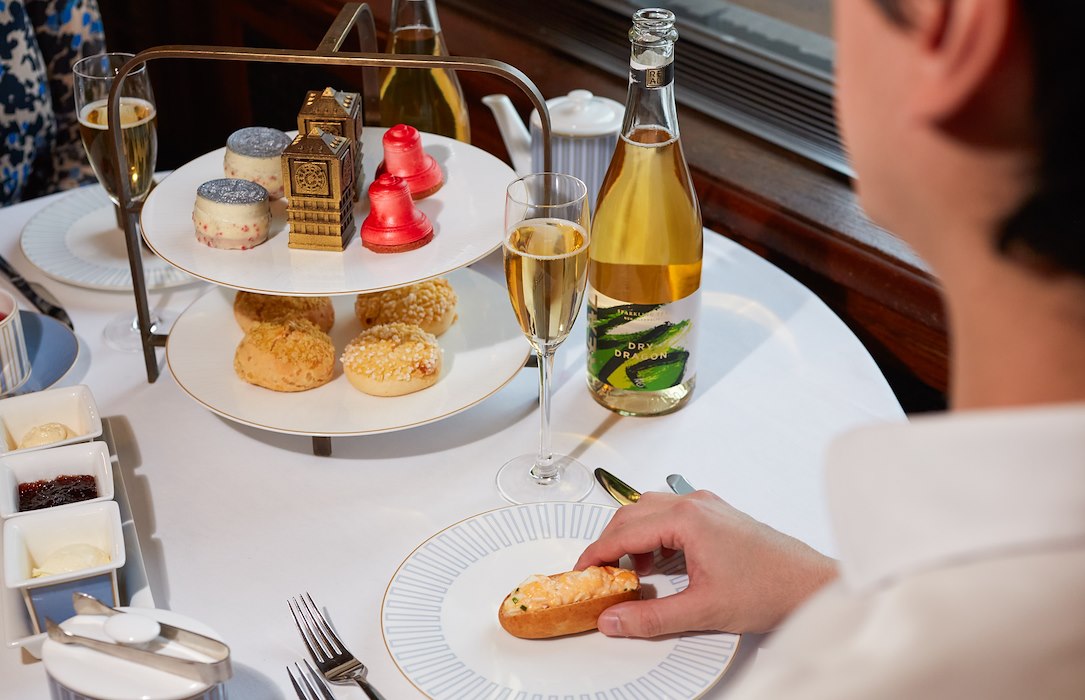 Home [www.thelibraryatcountyhall.com]